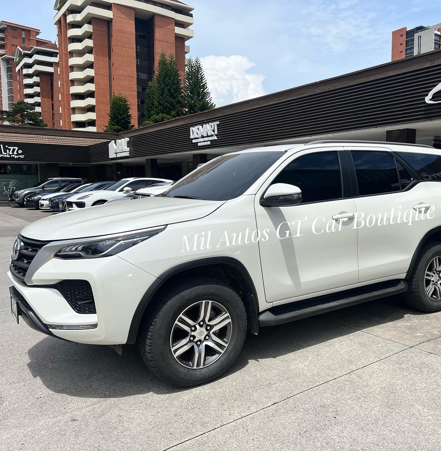 Toyota Fortuner – Mil Autos gt